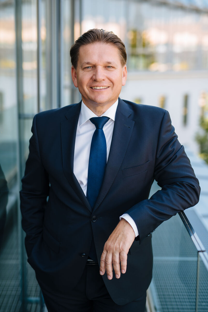 Vorstandsvorsitzender Mag. Helmut Siegler | Schoellerbank